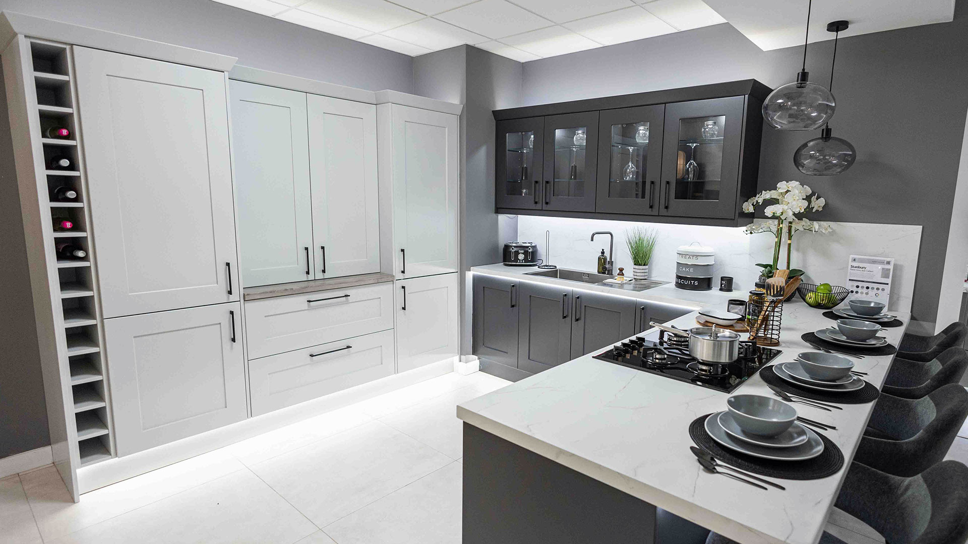 Stanbury Painted Dove Grey and Carbon - DIY Kitchens - Advice